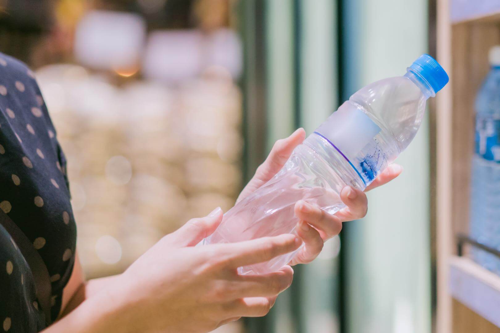 How to read bottled water labels